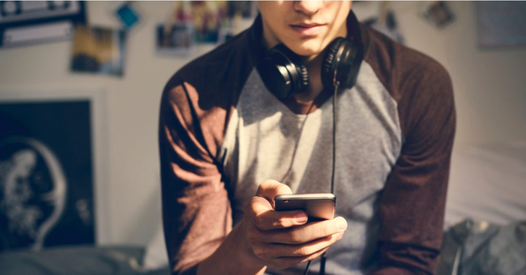 How Music Can Affect Teenage Behavior